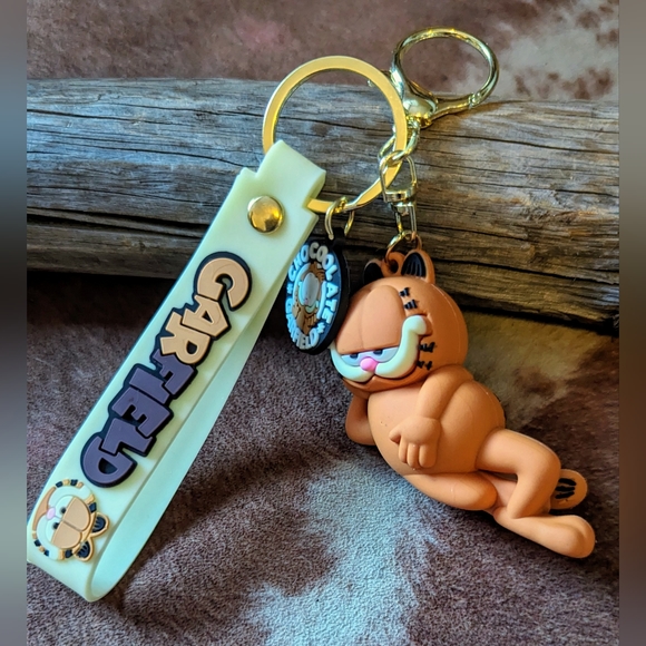 Garfield | Accessories | New Garfield Chocolate Garfield Key Chain ...